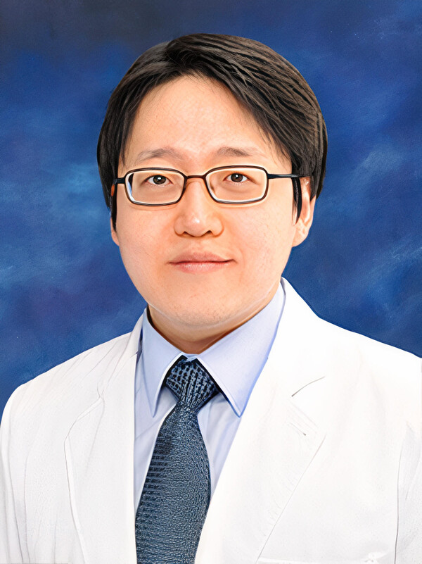 SNUBH performs successful BABA robotic thyroid surgery on 5-year-old ...