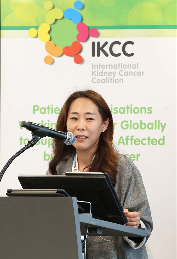 Kidney cancer patient group leaders from 21 countries raise awareness and share experiences