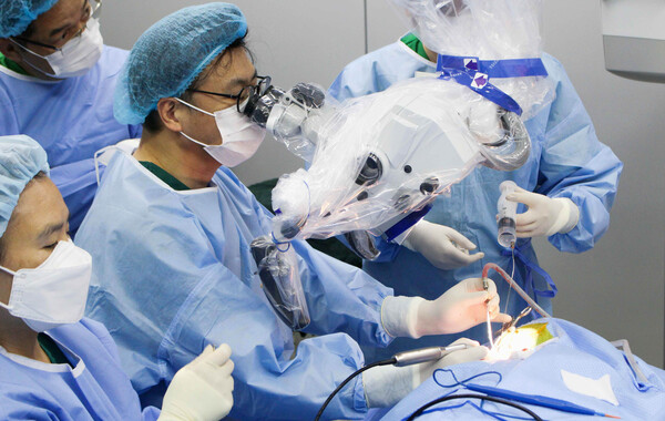 Severance Hospital conducts cochlear implant surgeries for children in ...