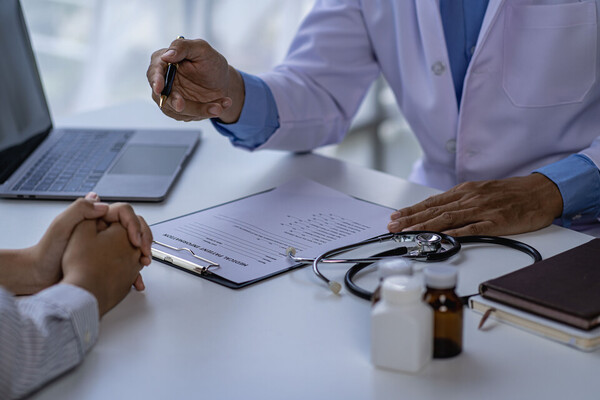 Excessive doctor shopping poses serious threat to Korea's health ...