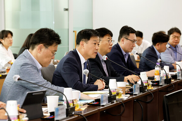 Korea to raise health insurance premiums by 0.1 percentage point in 2026