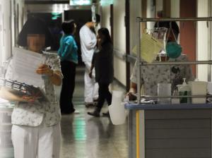 Nation needs 120,000 more nurses for ‘Moon-care’